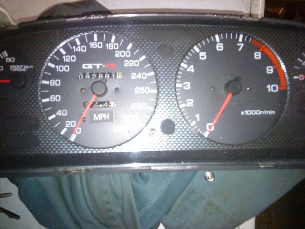 320 kph clocks r32 gtr carbon backing | GTR Forum